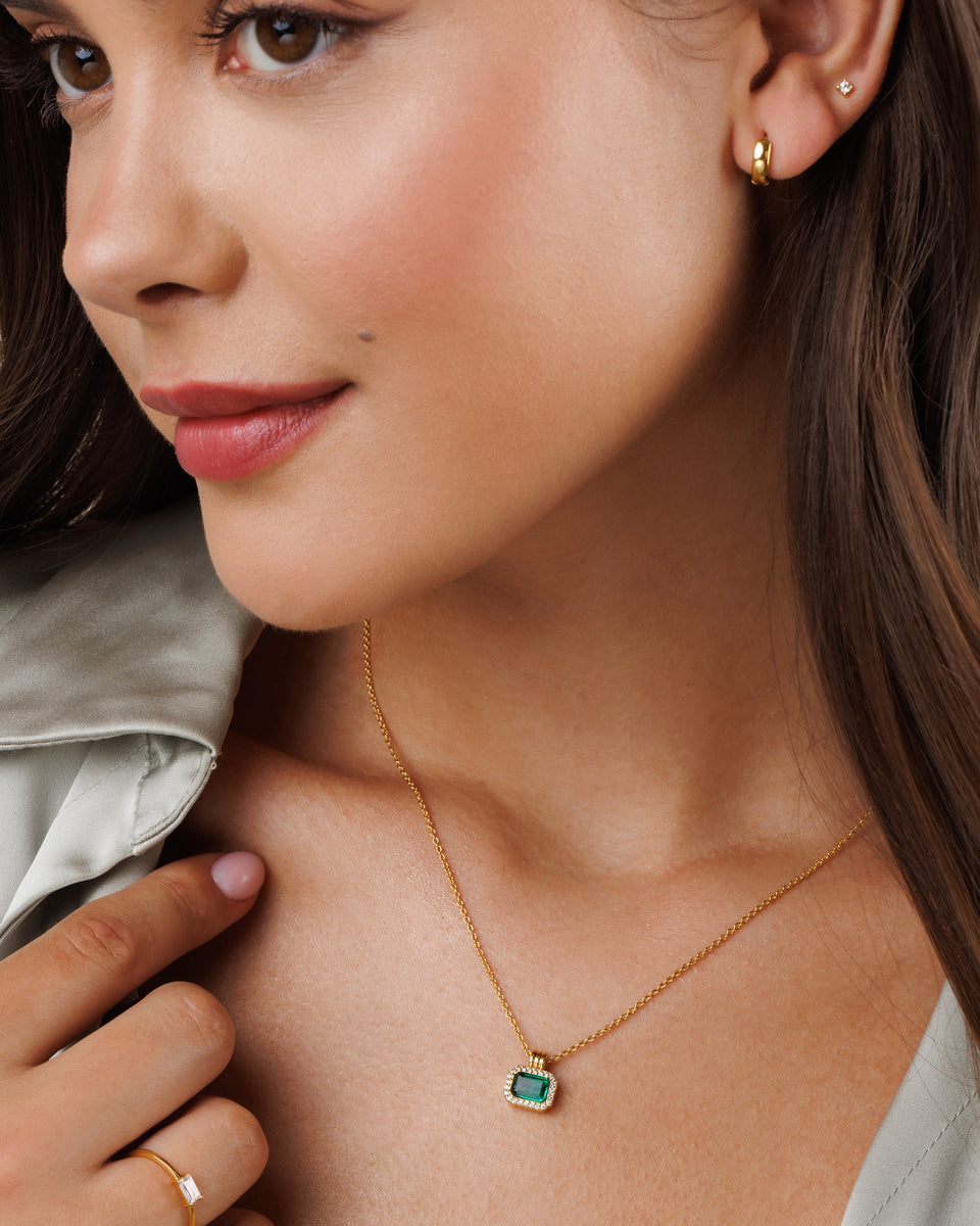 Duchess Pendant Necklace – Monday Monarch