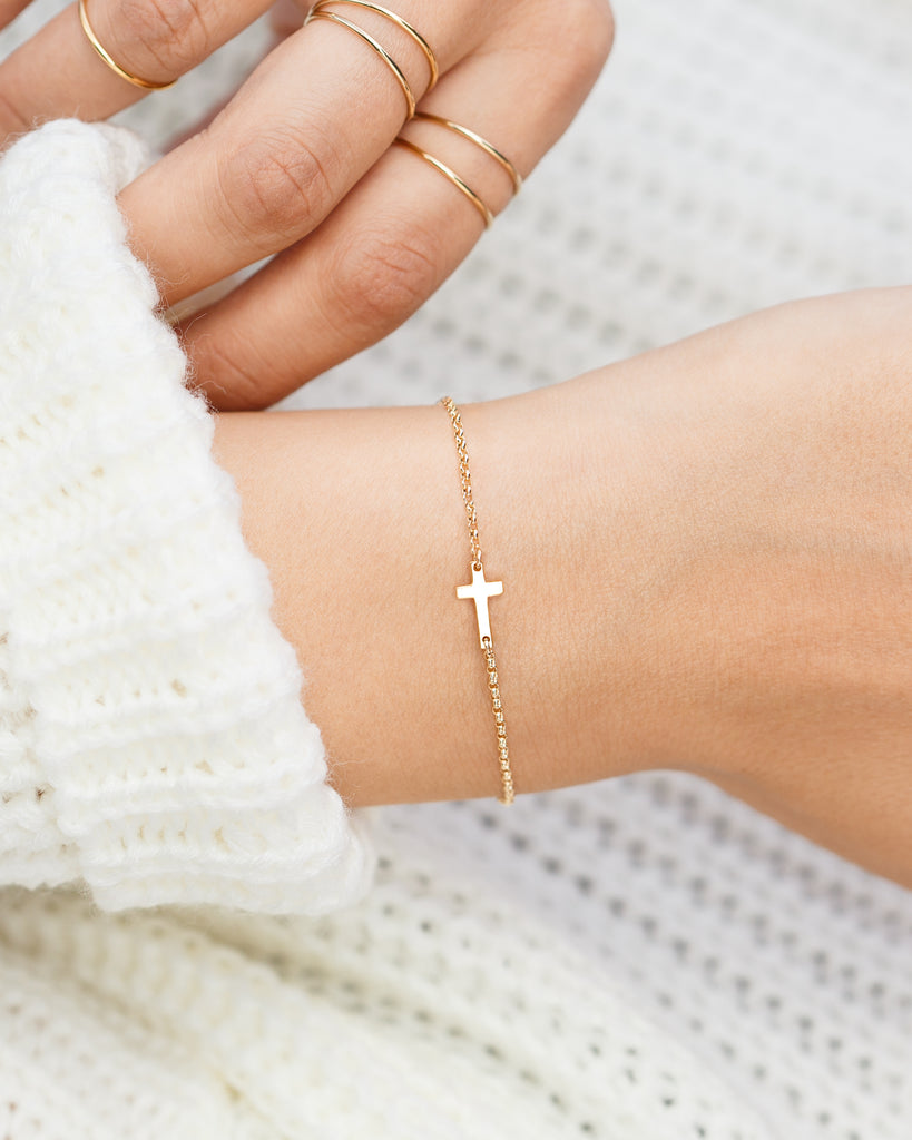 Cross bracelets for ladies store